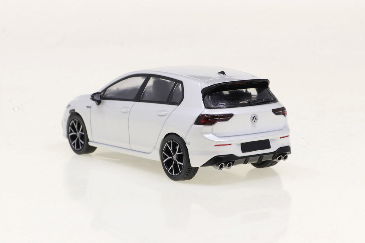 VOLKSWAGEN GOLF 8 R 2021 ORYX WHITE 1:43 – NyeModelbiler.dk